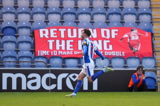 Luke Hannant Colchester United 7 Celebrates Editorial Stock Photo ...