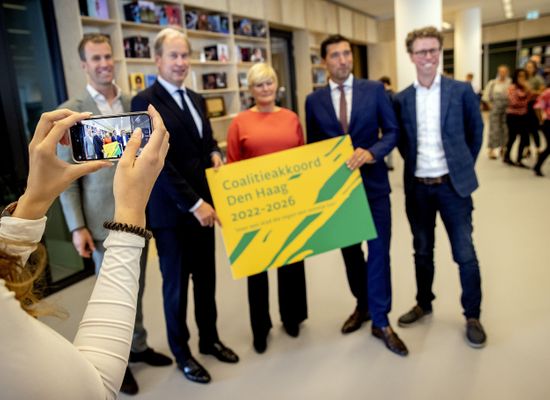 20220916 143044 Hague Members D66 Vvd Editorial Stock Photo - Stock ...