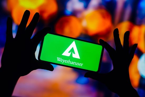 This Photo Illustration Weyerhaeuser Logo Displayed Editorial Stock ...