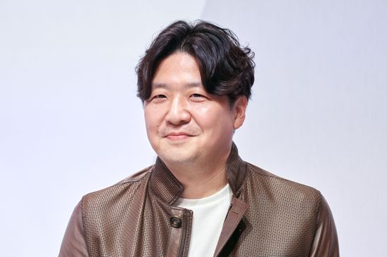 Kim Jeonghyeon Editorial Stock Photo - Stock Image | Shutterstock