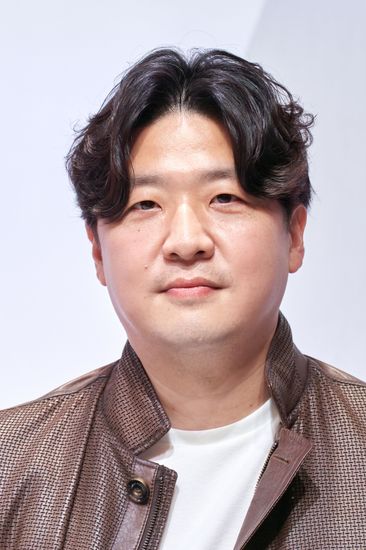 Kim Jeonghyeon Editorial Stock Photo - Stock Image | Shutterstock