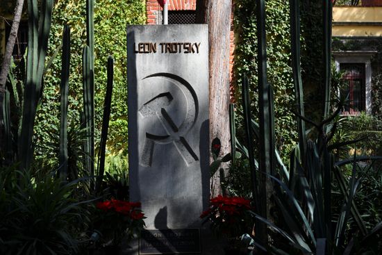 Grave Leon Trotsky Shown Garden Trotsky Editorial Stock Photo - Stock ...