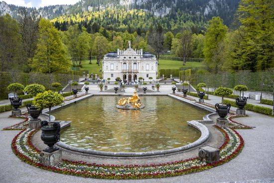 Royal Villa Linderhof Palace Fountain Municipality Editorial Stock ...
