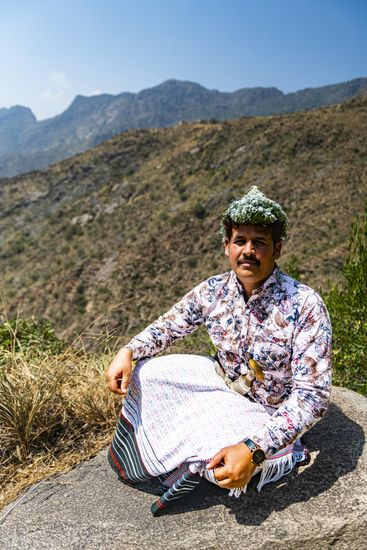 Traditional Dressed Man Qahtani Flower Men Editorial Stock Photo ...