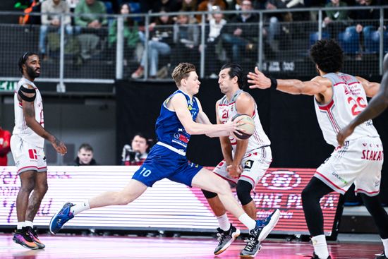 Aalsts Siebe Ledegen Antwerps Spencer Butterfield Editorial Stock Photo ...