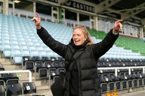 Sarah Bonar Harlequins Arrives Stadium Prior Editorial Stock Photo ...