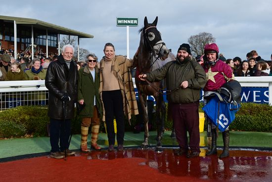 Race Winner Inspiratrice Ridden By Sean Editorial Stock Photo - Stock ...