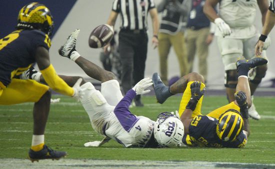 Michigan Safety Rod Moore L Intercepts Editorial Stock Photo - Stock ...