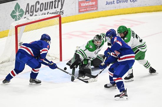 North Dakota Fighting Hawks Goaltender Kaleb Editorial Stock Photo - Stock Image | Shutterstock