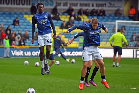 Millwall Midfielder Romaine Esse 50 Millwall Editorial Stock Photo ...