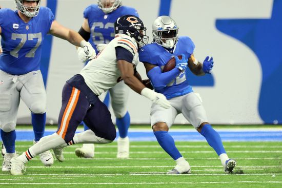 Chicago Bears Defensive End Dominique Robinson Editorial Stock Photo ...