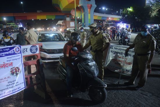 Police Checking Motorists Thane Majiwada Junction Editorial Stock Photo ...