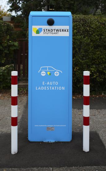 Ecar Charging Station Echarging Station Electric Editorial Stock Photo ...
