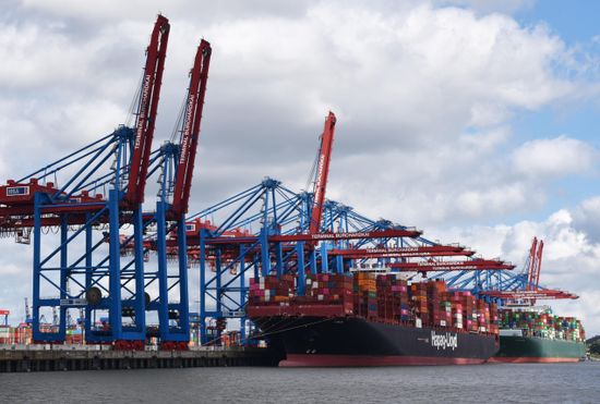 Container Bridge Container Crane Unloading Container Editorial Stock ...