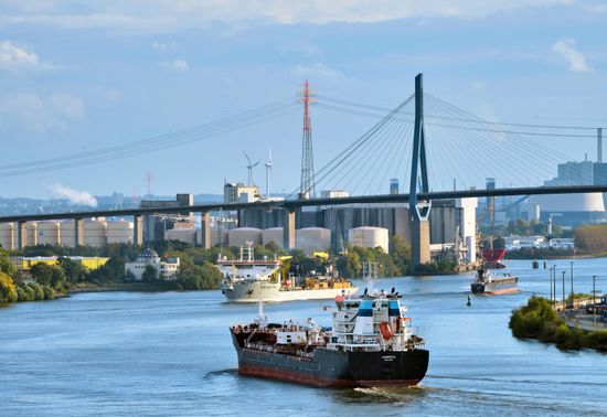 View Koehlbrand Bridge Altona Hamburg Land Editorial Stock Photo ...