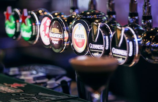 Alcohol Displayed Bar Gulf Emirate Dubai Editorial Stock Photo - Stock ...