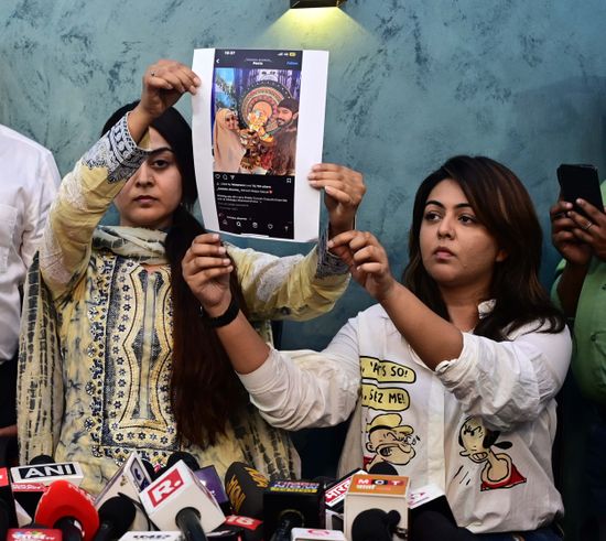 Sisters Falak Naaz Shafaq Naaz His Editorial Stock Photo - Stock Image ...