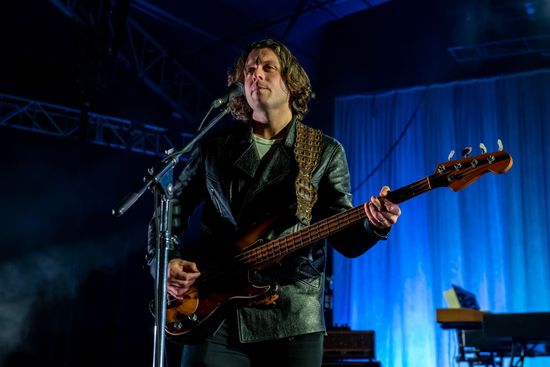 Nick Omalley Arctic Monkeys Performing Sidney Editorial Stock Photo ...