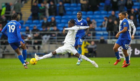 Darko Gyabi Leeds United Intercepts Pass Editorial Stock Photo - Stock ...
