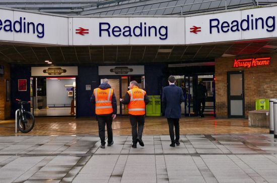 Gwr Workers Make Their Way Station Editorial Stock Photo - Stock Image ...