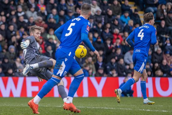 Gillingham Goalkeeper Jake Turner 25 Getting Editorial Stock Photo ...