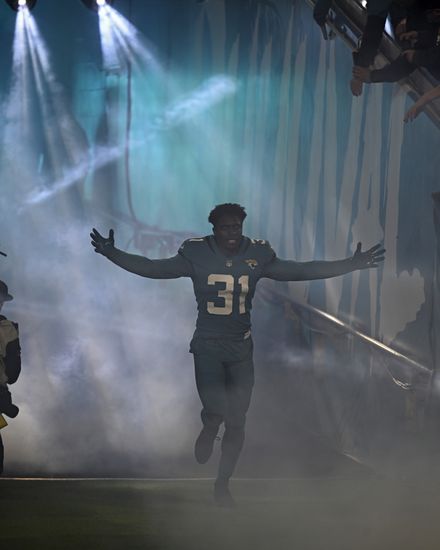 Cornerback Darious Williams Enters Field Prior Editorial Stock Photo ...