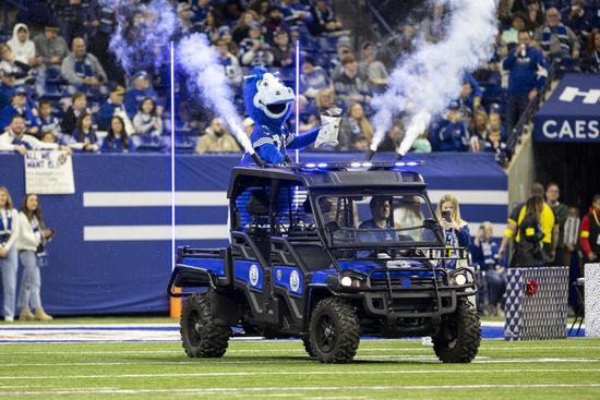 Indianapolis Colts Mascot Blue Delivers Game Editorial Stock Photo ...