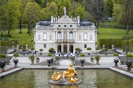 Royal Villa Linderhof Palace Fountain Municipality Editorial Stock ...