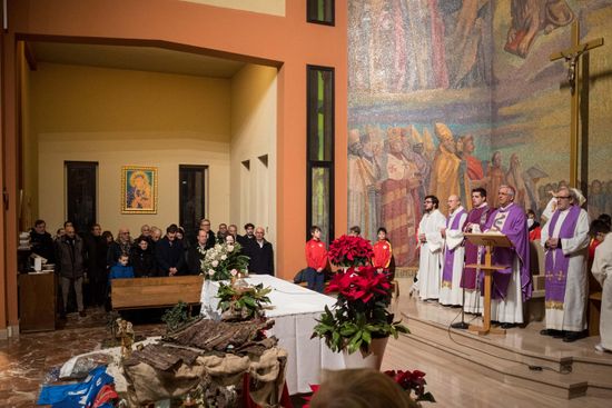 People Attend Holy Mass Remembrance Gianluca Editorial Stock Photo ...