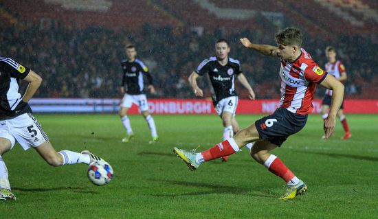 Max Sanders 6 Lincoln City Crosses Editorial Stock Photo - Stock Image ...