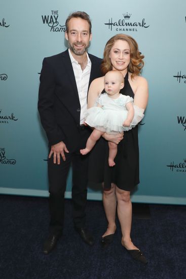 Marly Reed Executive Producershowrunner Husband Andrew Editorial Stock ...