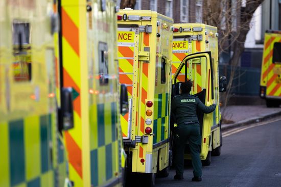 Paramedic Enters Ambulance Waterloo Ambulance Station Editorial Stock ...