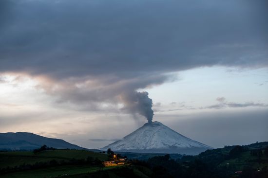 General View Showing Cotopaxi Volcano Gas Editorial Stock Photo - Stock ...