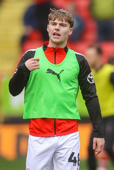 Barnsley Midfielder Luca Connell 48 Prior Editorial Stock Photo - Stock ...