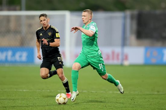 Philipp Ochs R Fc Sandhausen Moves Editorial Stock Photo - Stock Image ...