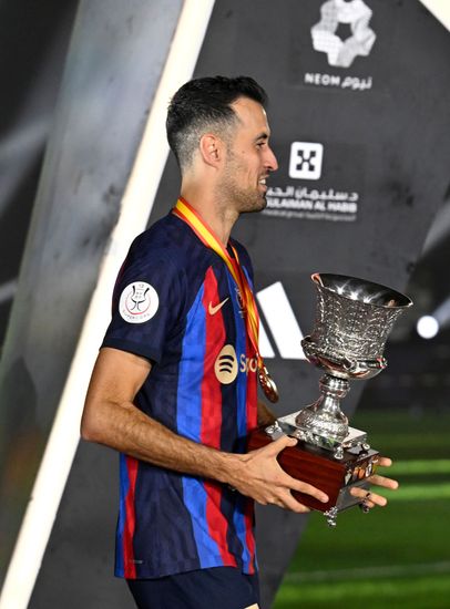 Sergio Busquets Barcelona Holds Trophy Towards Editorial Stock Photo ...