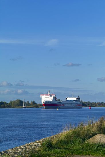 Cargo Ship On Weser Background Weser Editorial Stock Photo - Stock ...