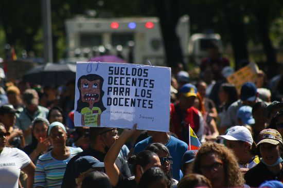 Protester Holds Banner That Reads Spanish Editorial Stock Photo - Stock ...
