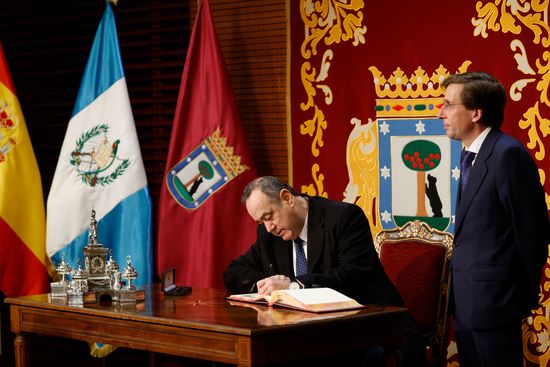 Madrids Mayor Jose Luis Martinezalmeida R Editorial Stock Photo - Stock ...