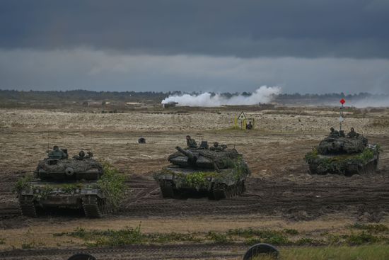 Us Abrams Tanks German Leopard Ahs Editorial Stock Photo - Stock Image ...
