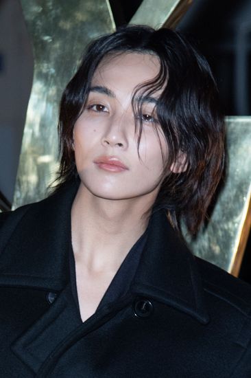 Jeong Han Attending Saint Laurent Menswear Editorial Stock Photo ...