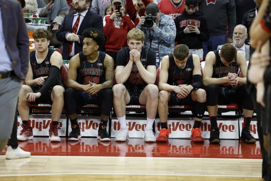 January17 Starting Line Wisconsin Badgers Guard Editorial Stock Photo ...
