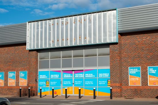 Bath Road Shopping Park On A4 Editorial Stock Photo - Stock Image ...
