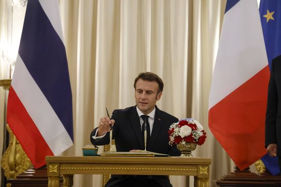 Frances President Emmanuel Macron Signs Welcome Editorial Stock Photo ...
