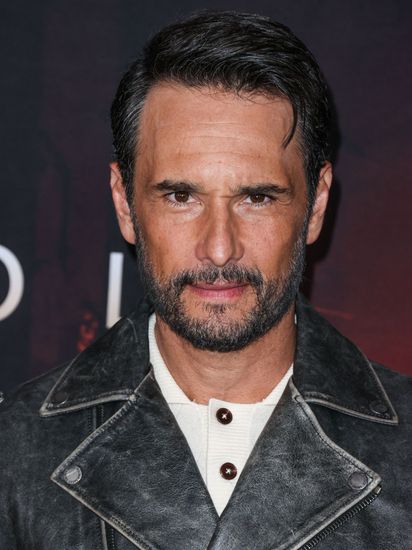 Brazilian Actor Rodrigo Santoro Wearing Golden Editorial Stock Photo ...