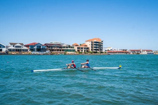 Rowing Crews Practice West Lakes Adelaide Editorial Stock Photo - Stock ...