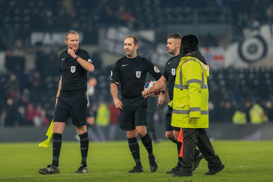 Referee Jeremy Simpson During Efl Sky Editorial Stock Photo - Stock ...