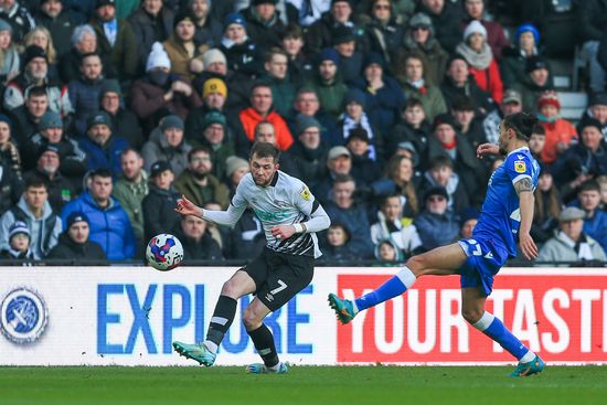 Tom Barkhuizen 7 Derby County Crosses Editorial Stock Photo - Stock ...