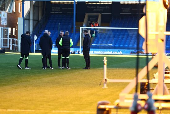Referee Andrew Kitchen Talks Both Mnageager Editorial Stock Photo ...