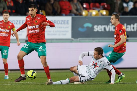Oostendes Matej Rodin Cercles Thibo Somers Editorial Stock Photo ...